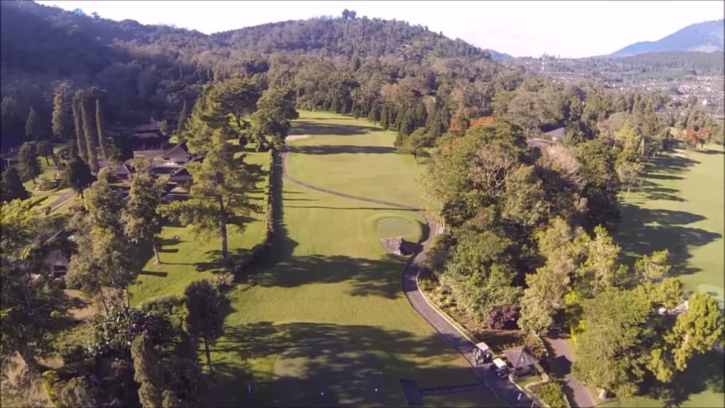 Handara Golf & Resort Bali Golfurlaub im Paradies